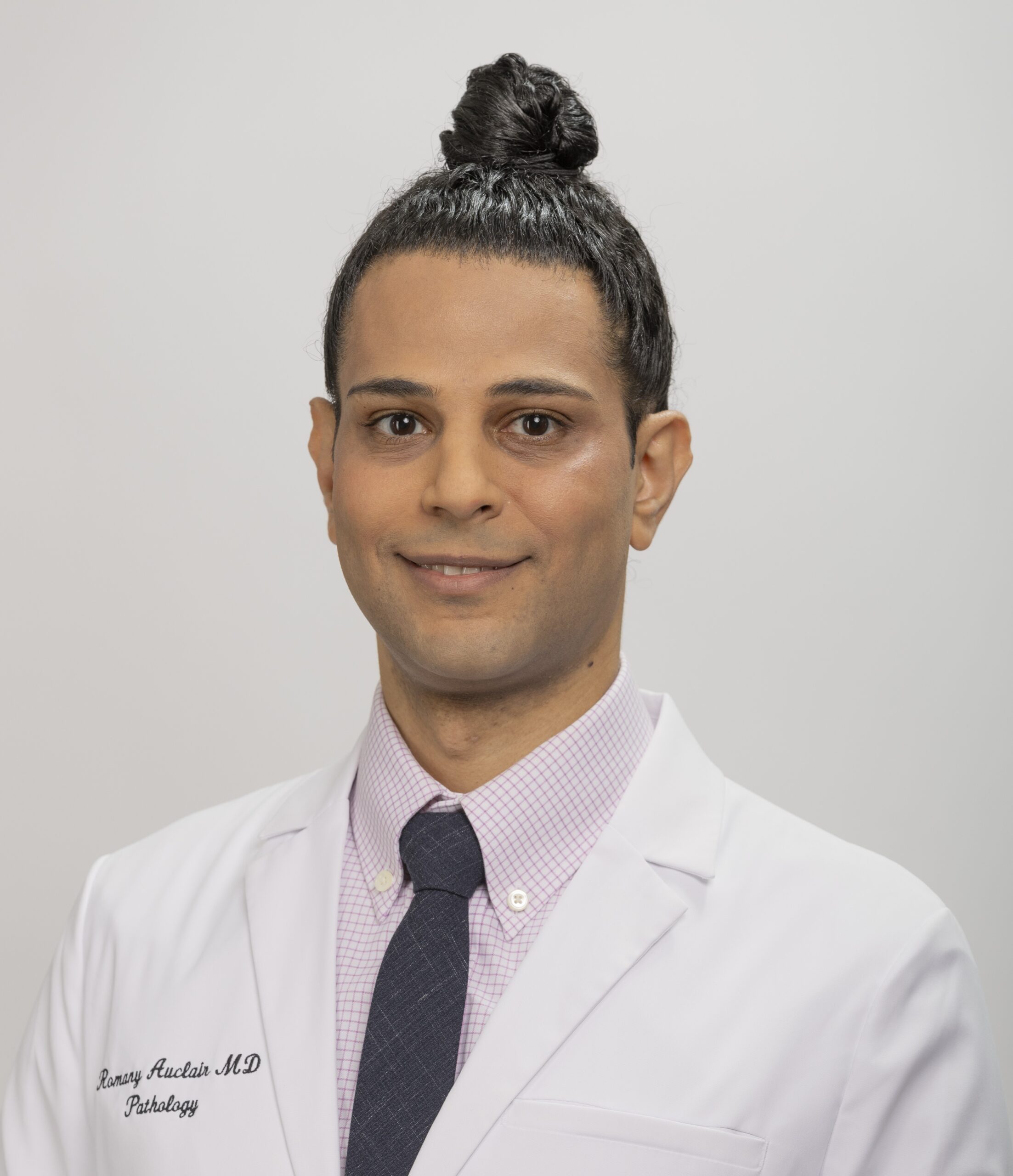 Romany Auclair | Collier County Medical Society