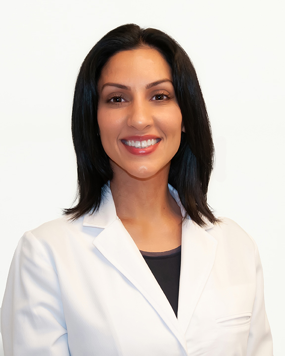 Anika Fernandez | Collier County Medical Society